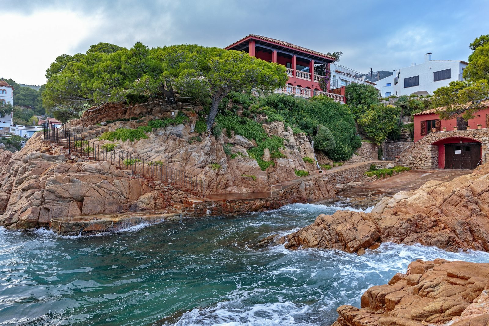 M2 Lux - Les millors platges de Begur - Platja Aiguablava, Costa Brava.
